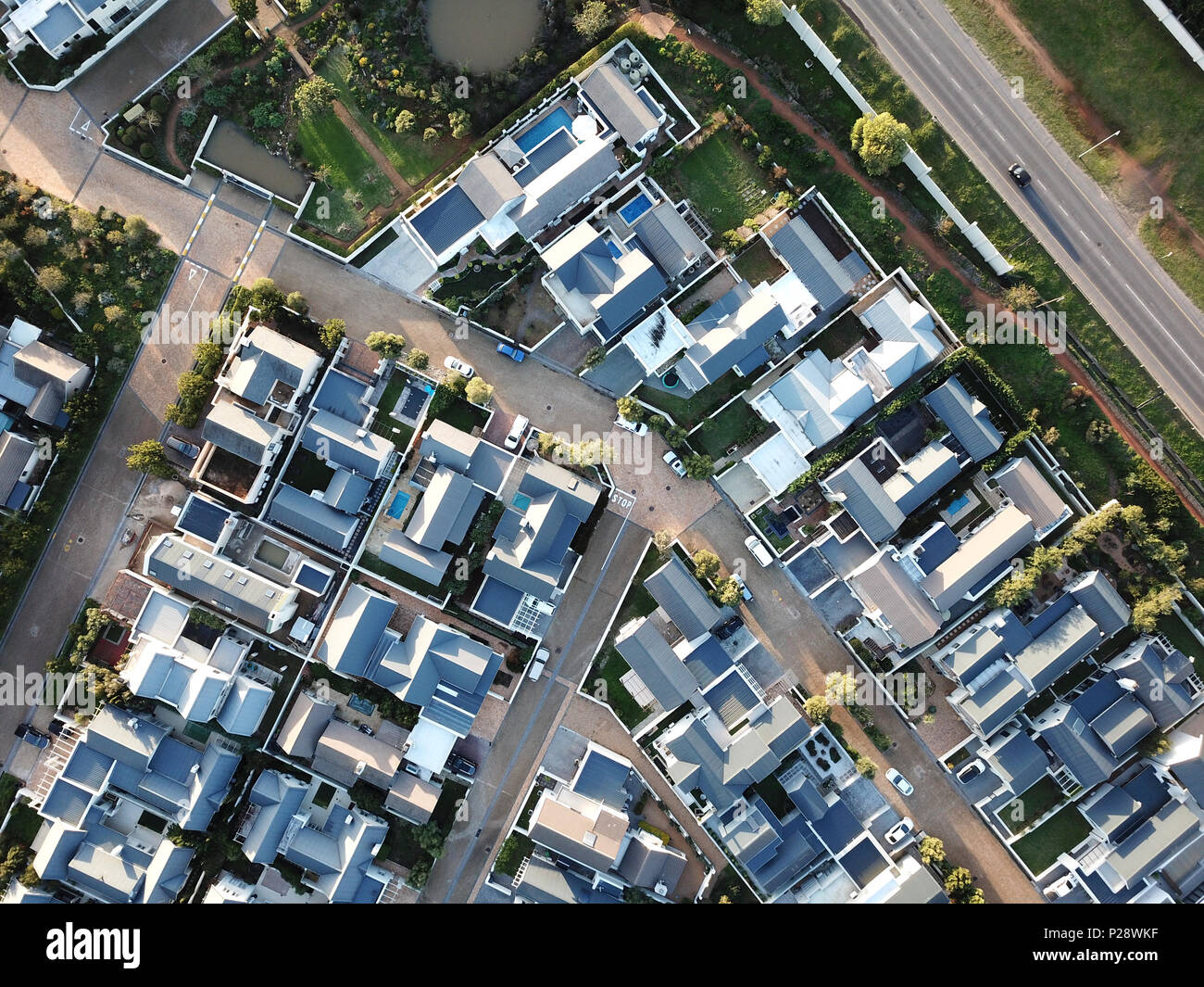 Suburban development hi-res stock photography and images - Alamy