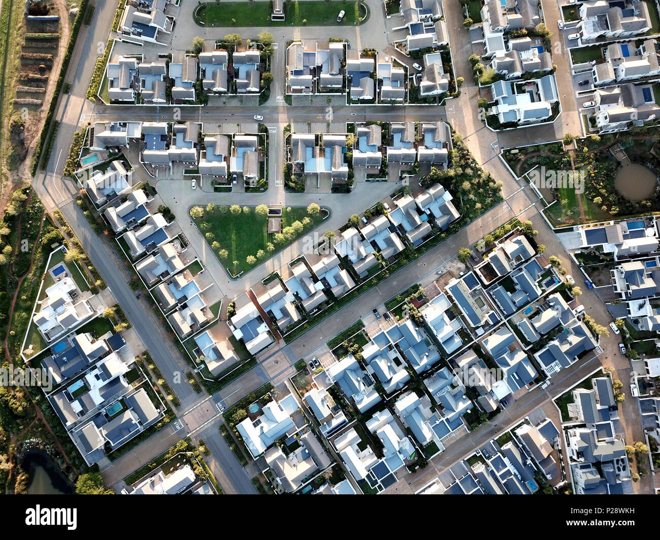 Suburban development hi-res stock photography and images - Alamy