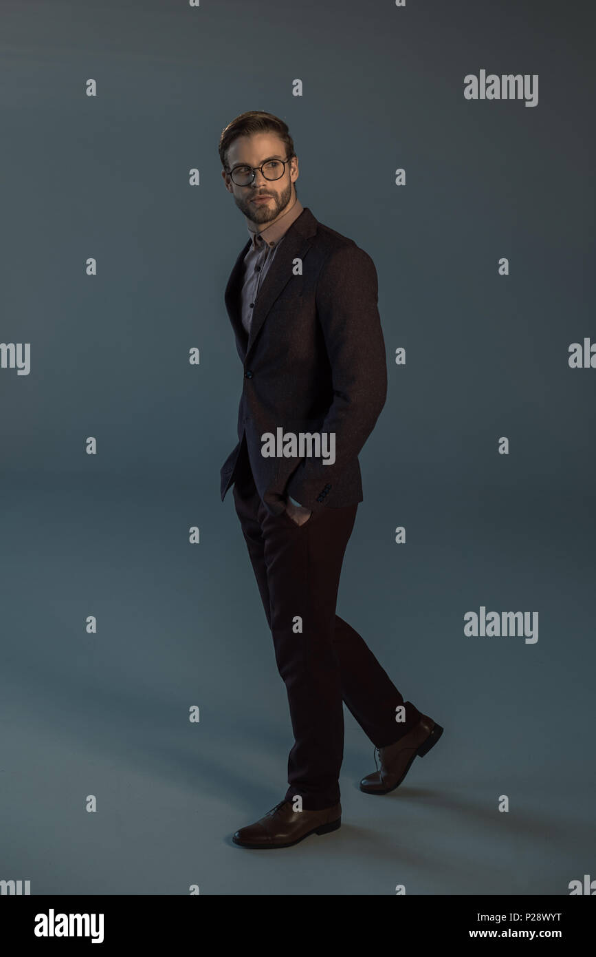 Smart suit hi-res stock photography and images - Alamy