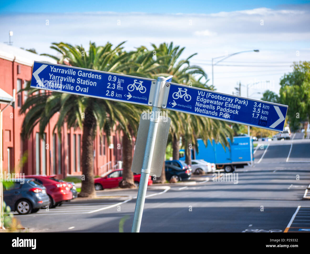 Australia road signs hi-res stock photography and images - Alamy