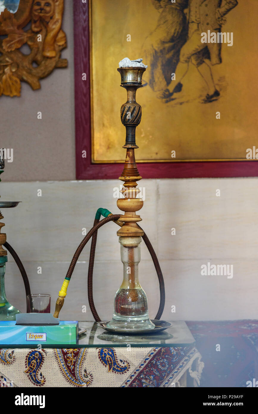 Hookah cafe hi-res stock photography and images - Alamy