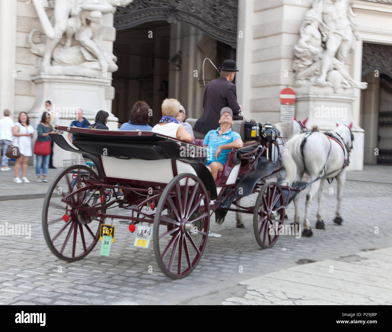 Vienna's famous two horse carriage the fiaker in the city centre Stock ...