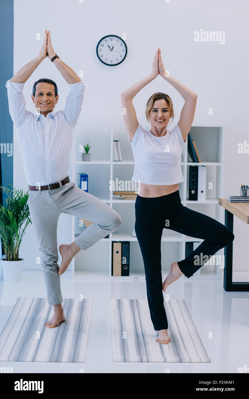 Tree pose yoga male indoor hi-res stock photography and images - Alamy