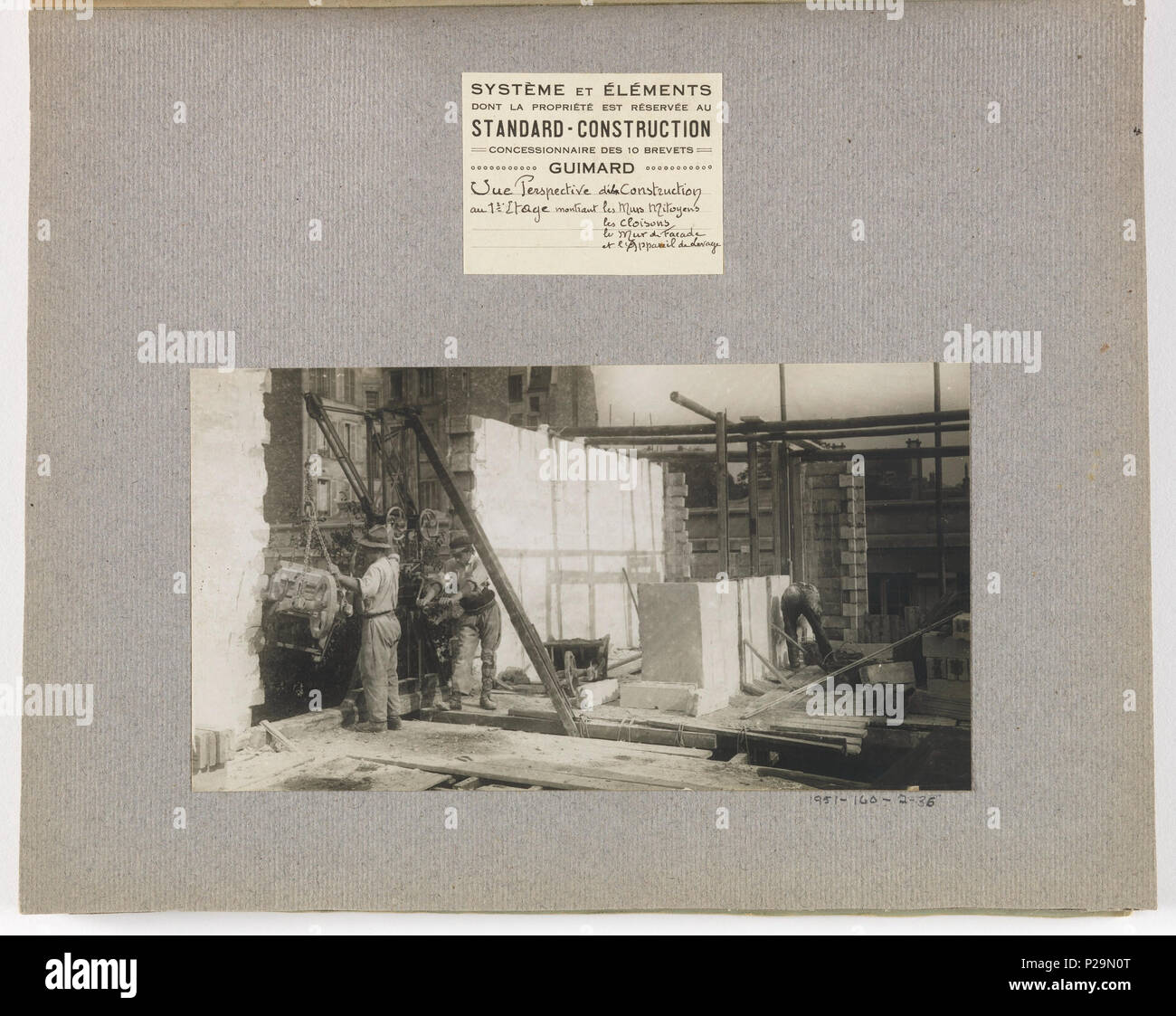 Post war house hi-res stock photography and images - Alamy