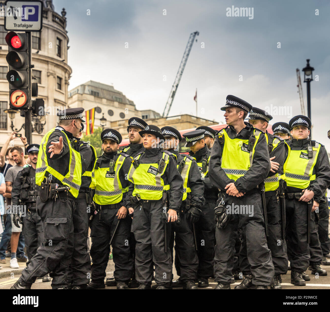 Uk british riot police uniform hi-res stock photography and images - Alamy