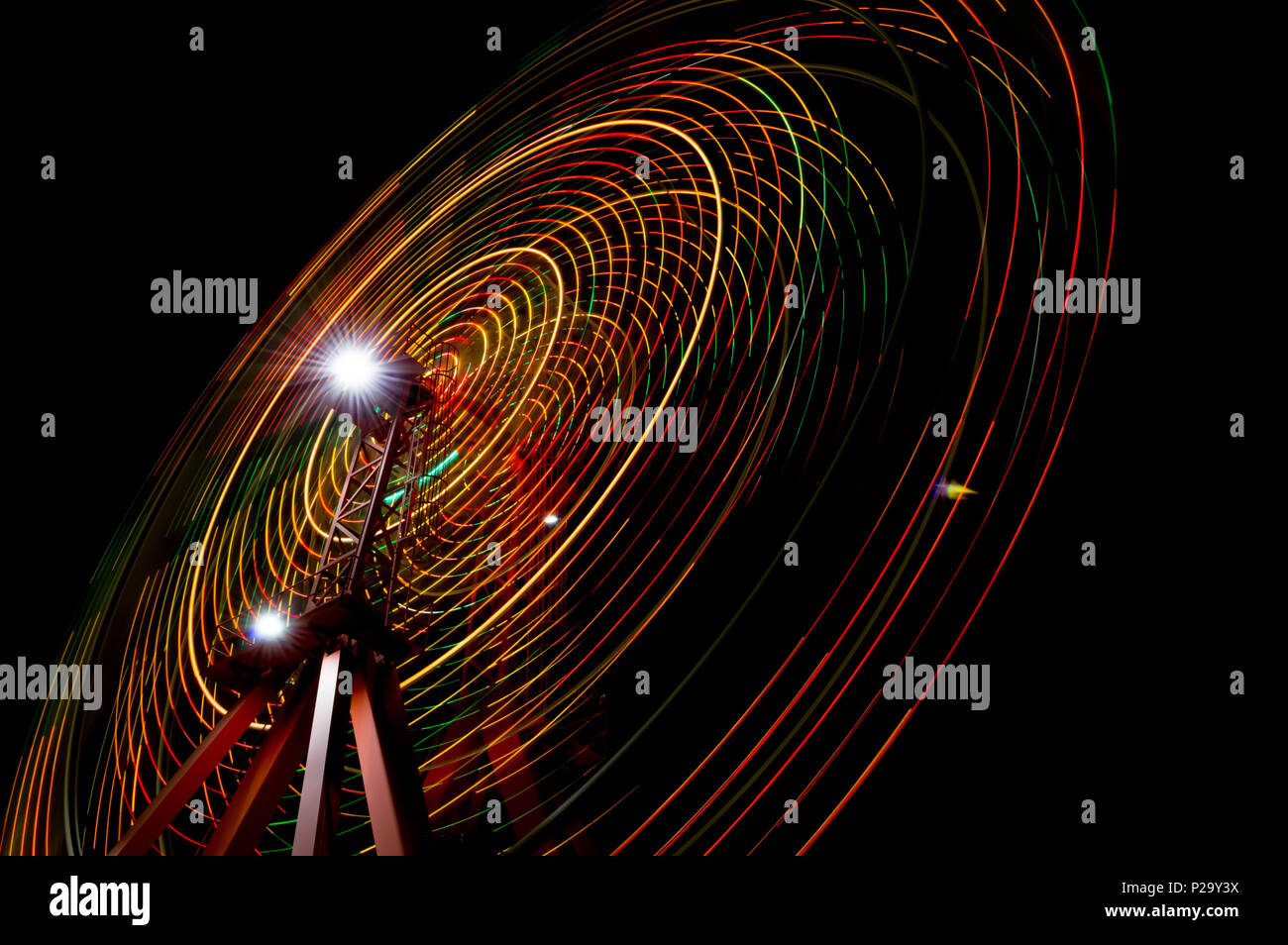 Ferris wheel spinning Stock Photo - Alamy