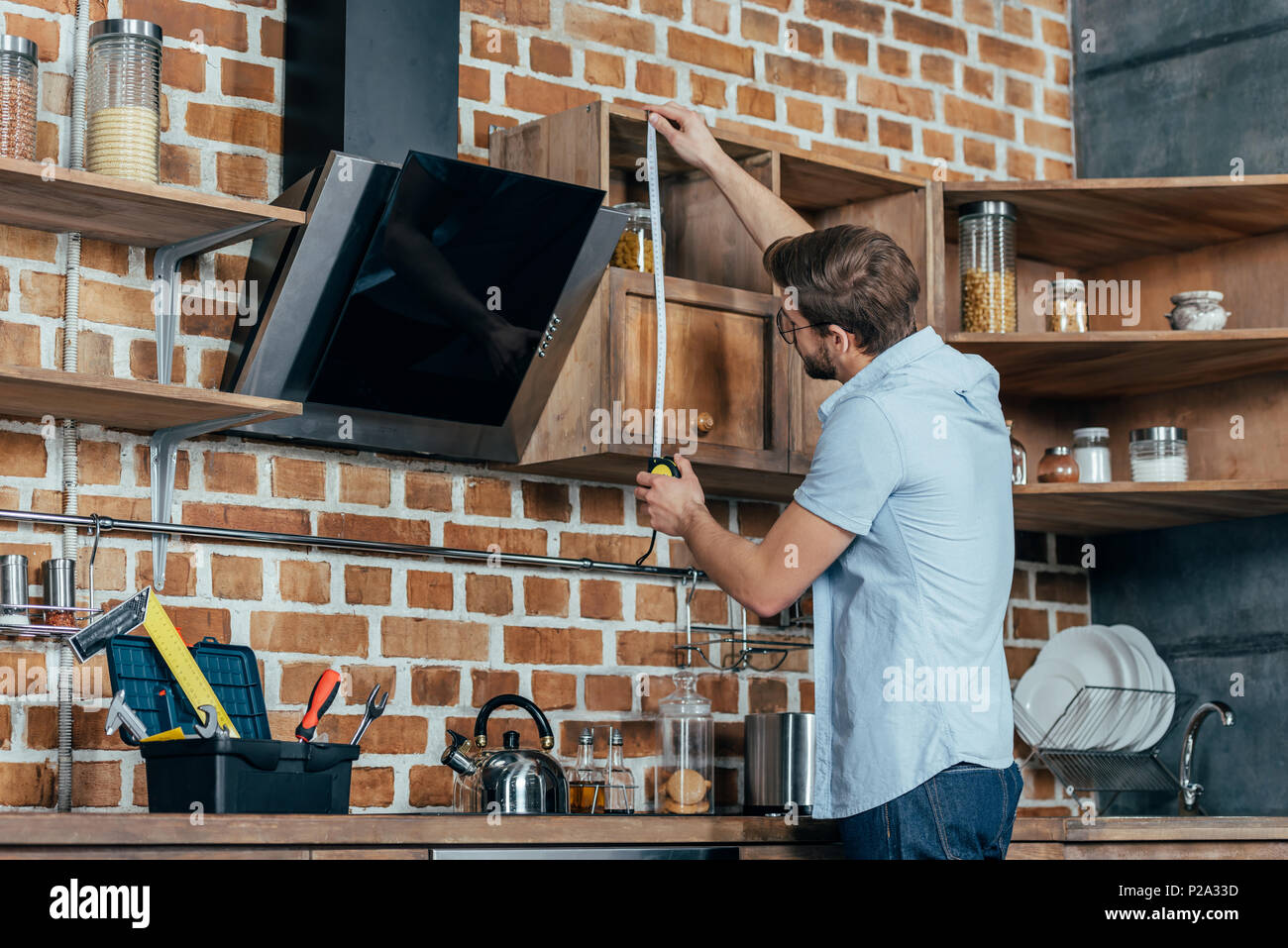 Measuring kitchen hi-res stock photography and images - Alamy