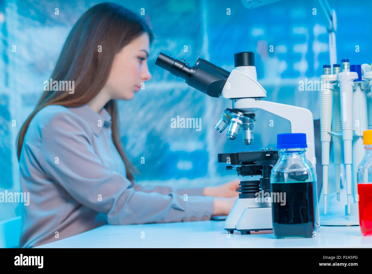 female student in biological class Stock Photo - Alamy