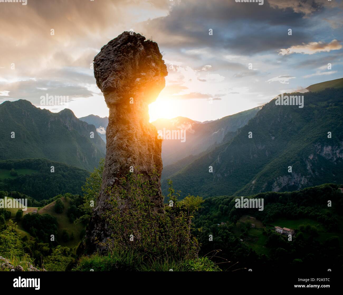 Andesite rock formation hi-res stock photography and images - Alamy