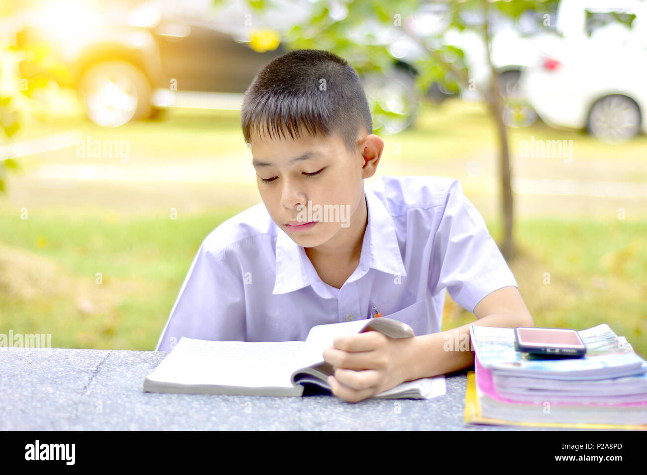 Japanese boys in school uniform hi-res stock photography and images - Alamy