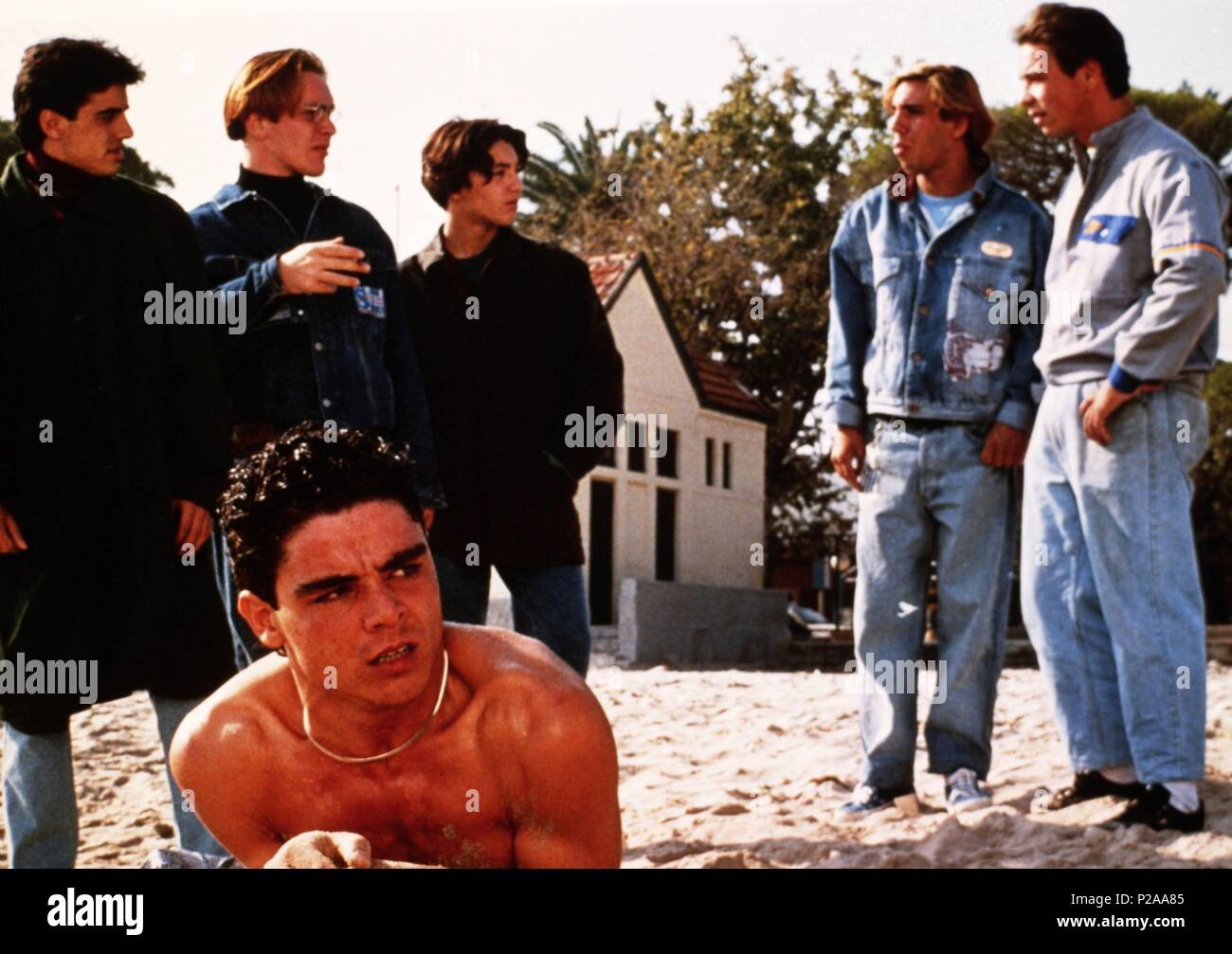 Ragazzi fuori hi-res stock photography and images - Alamy