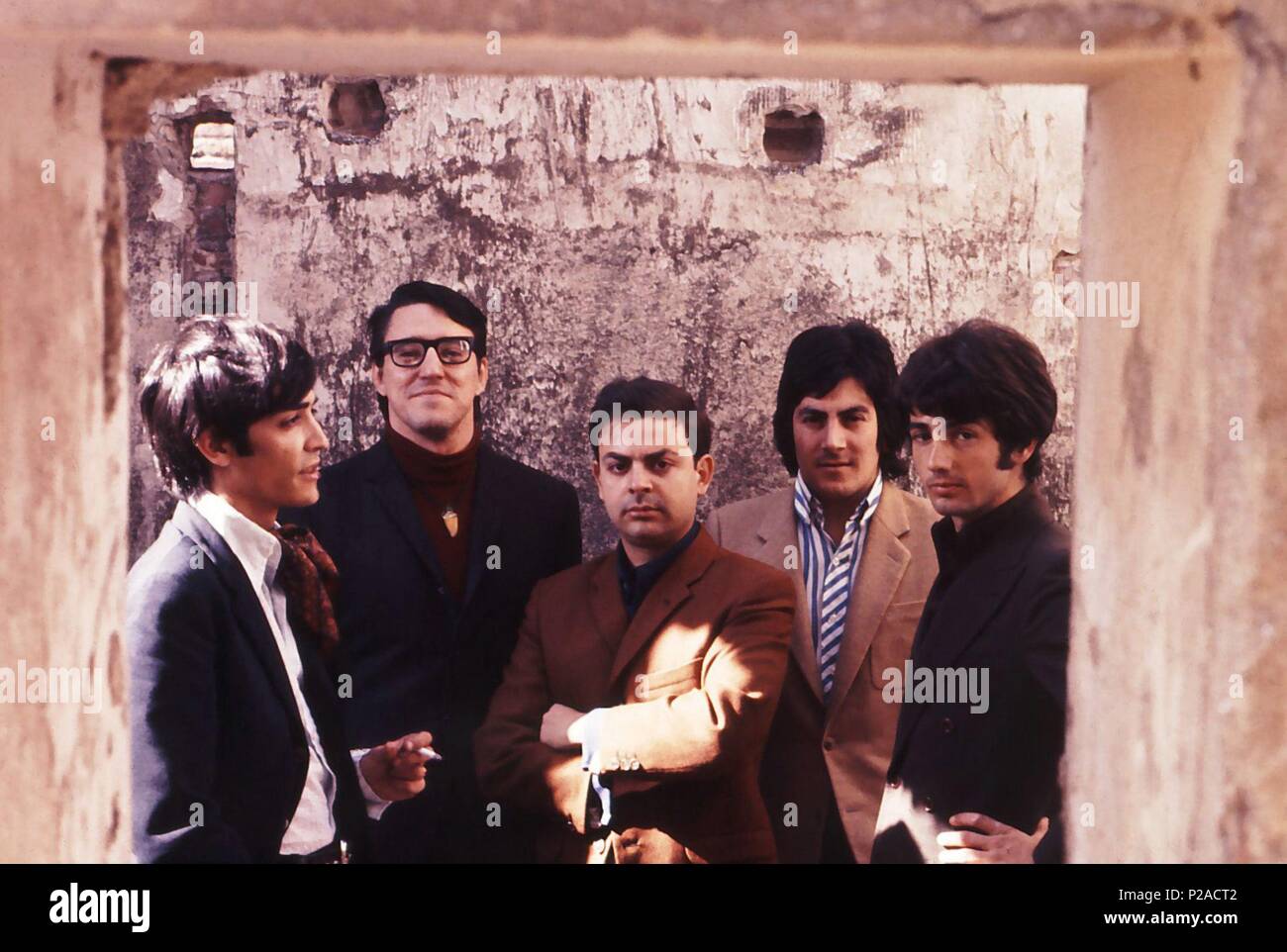 Conjunto musical hi-res stock photography and images - Alamy