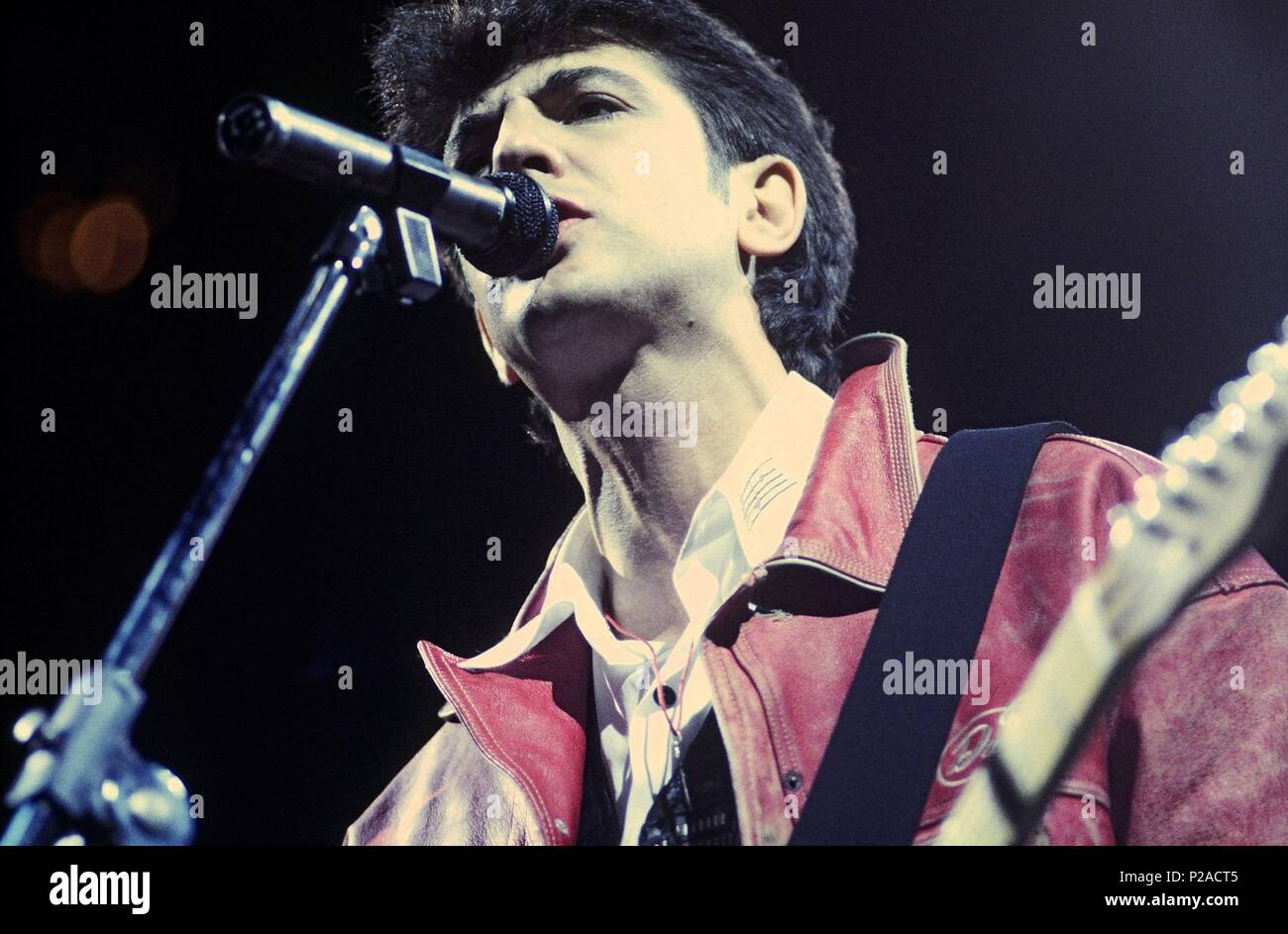 Grupos de música hi-res stock photography and images - Alamy