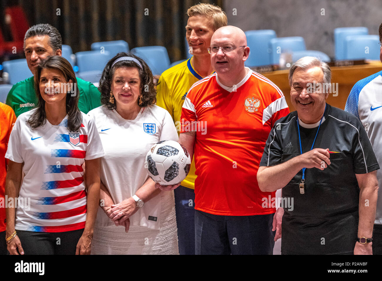 Un uniforms hi-res stock photography and images - Alamy