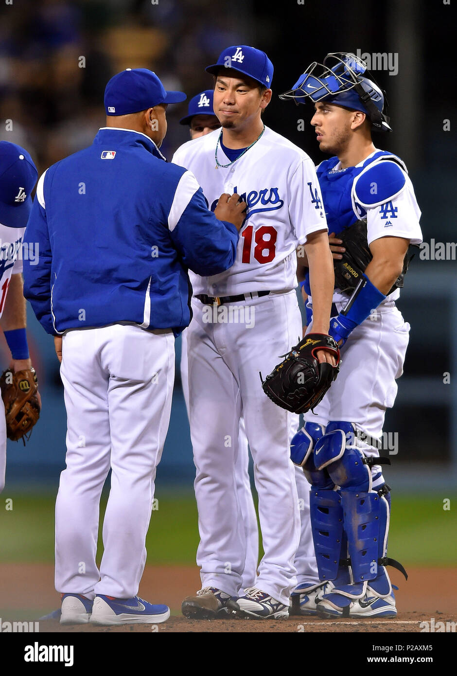 Los Angeles Dodgers starting pitcher Kenta Maeda is pulled by manager ...