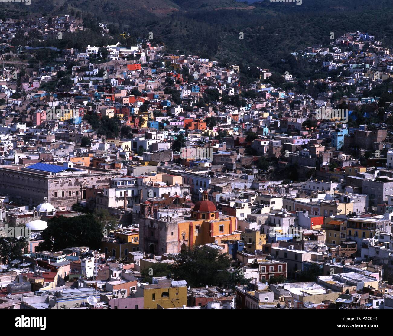 Mexico.Guanajuato.Ciudad de Guanajuato.Vista general con La Alhondiga ...