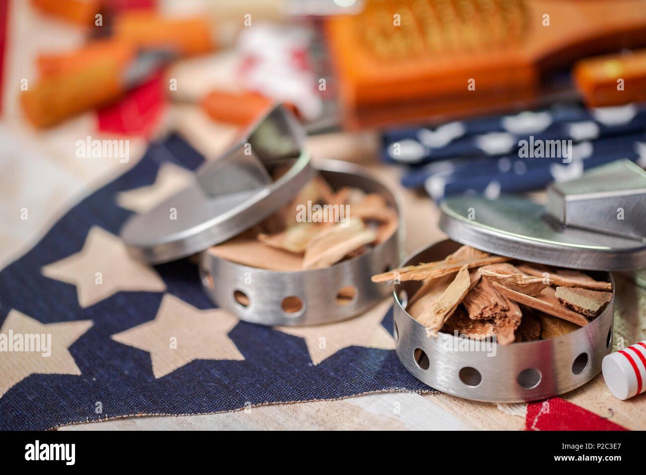 Stainless steel smoking pucks hi-res stock photography and images - Alamy