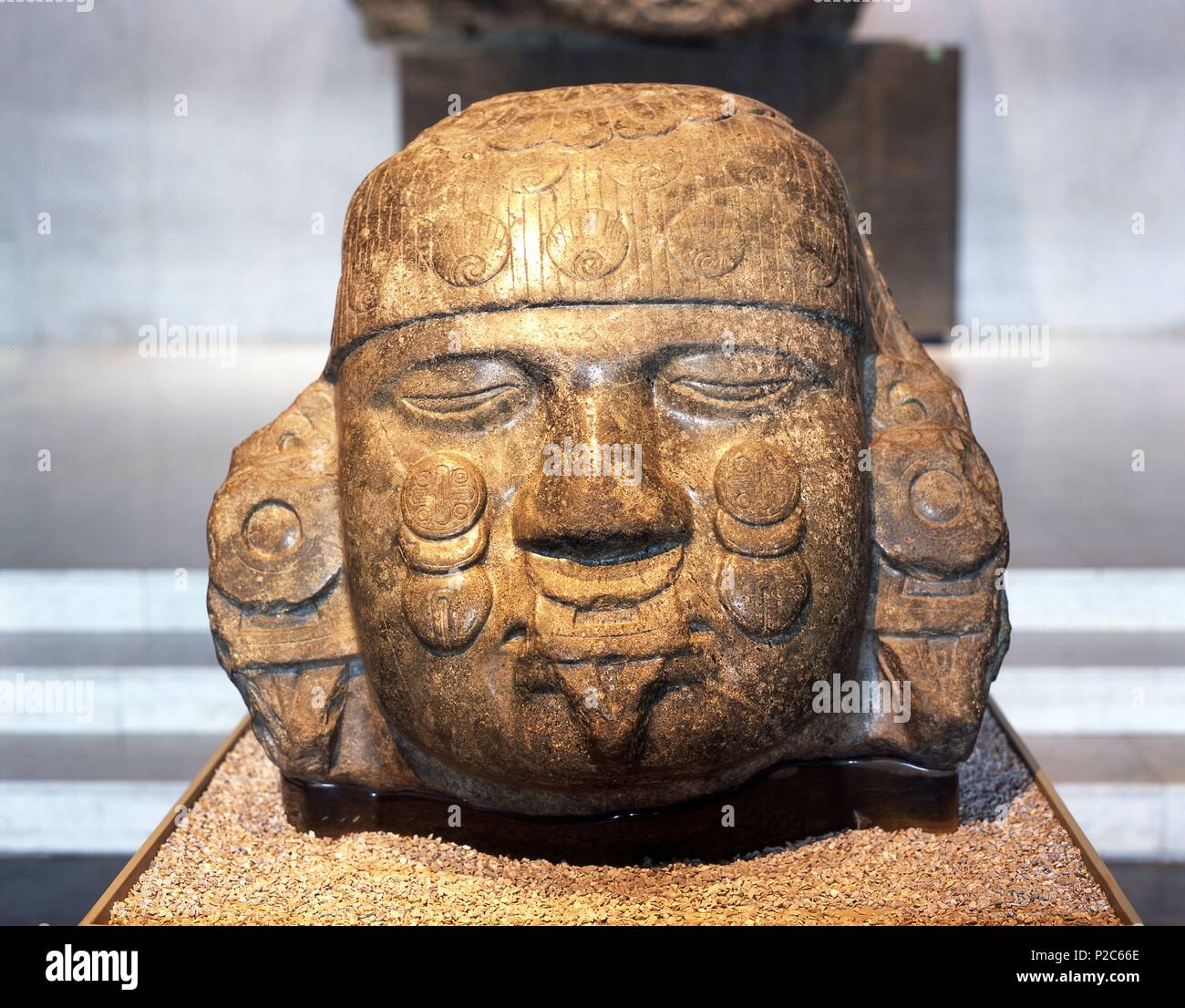 Diosa azteca hi-res stock photography and images - Alamy