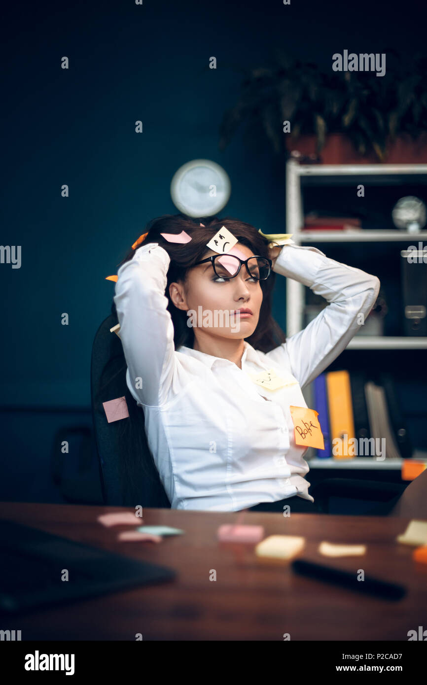 Woman face post it notes hi-res stock photography and images - Alamy