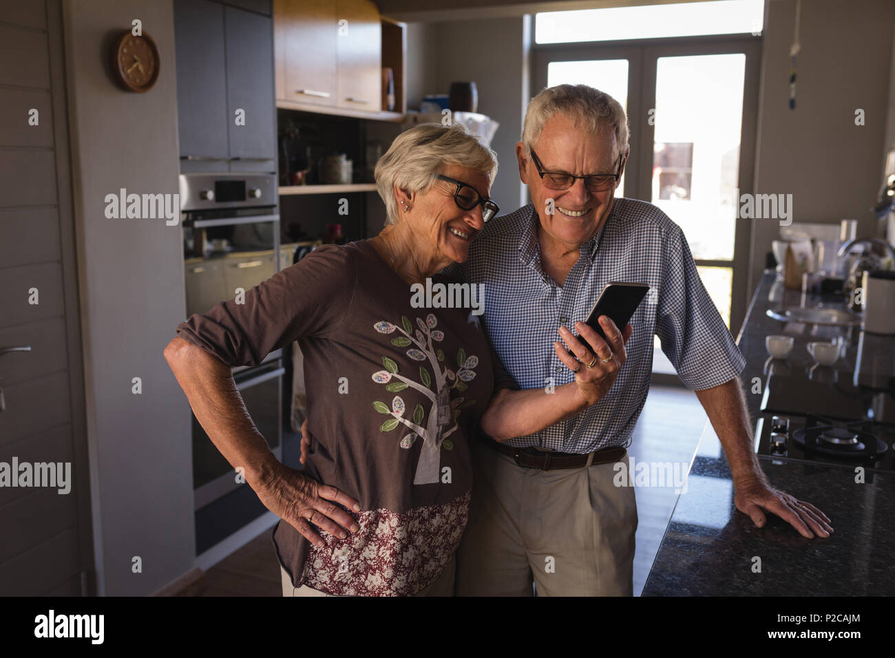 Elderly couple video phone hi-res stock photography and images - Alamy