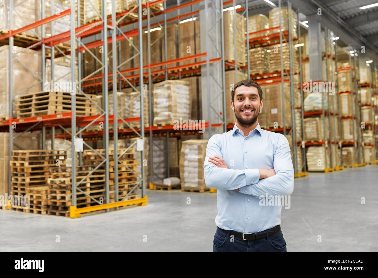 Logistics warehouse manager logistic hi-res stock photography and ...