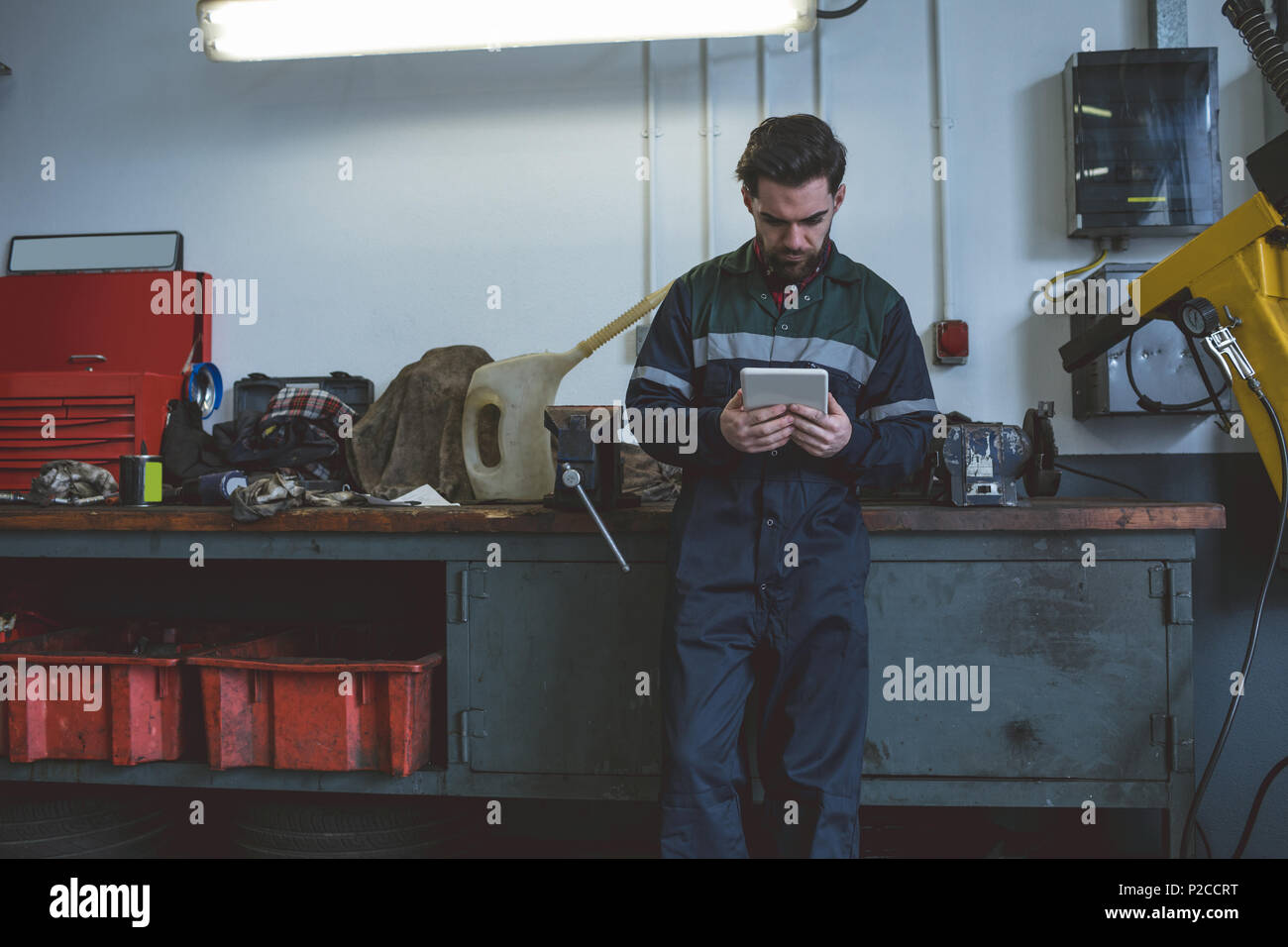 Digital parts hi-res stock photography and images - Alamy