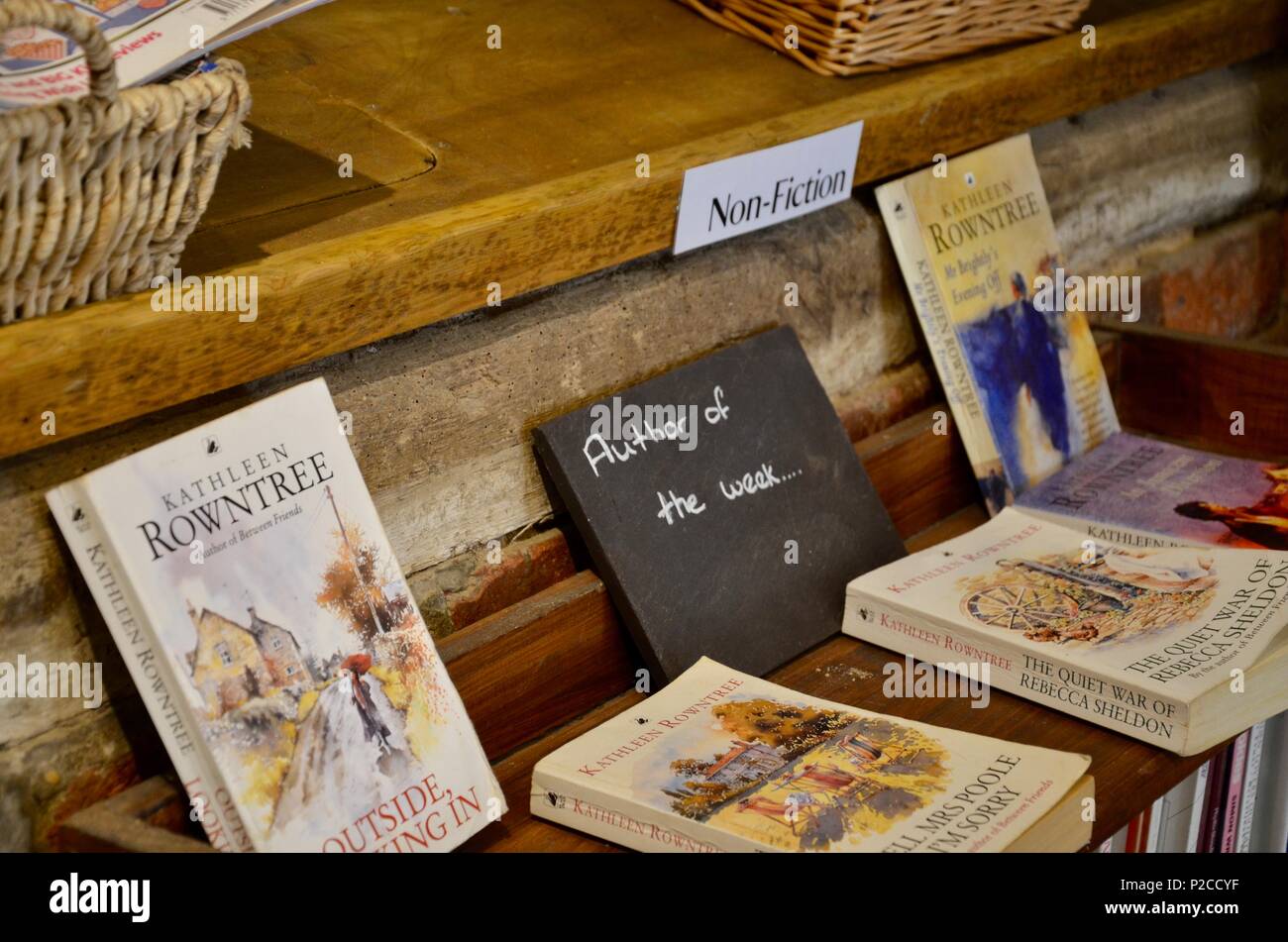 Author stall hi-res stock photography and images - Alamy
