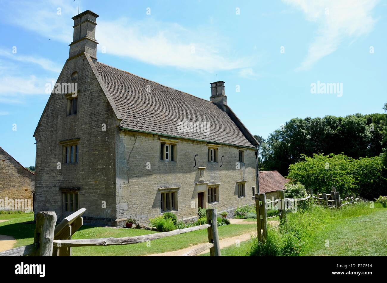 Woolsthorpe manor hi-res stock photography and images - Alamy