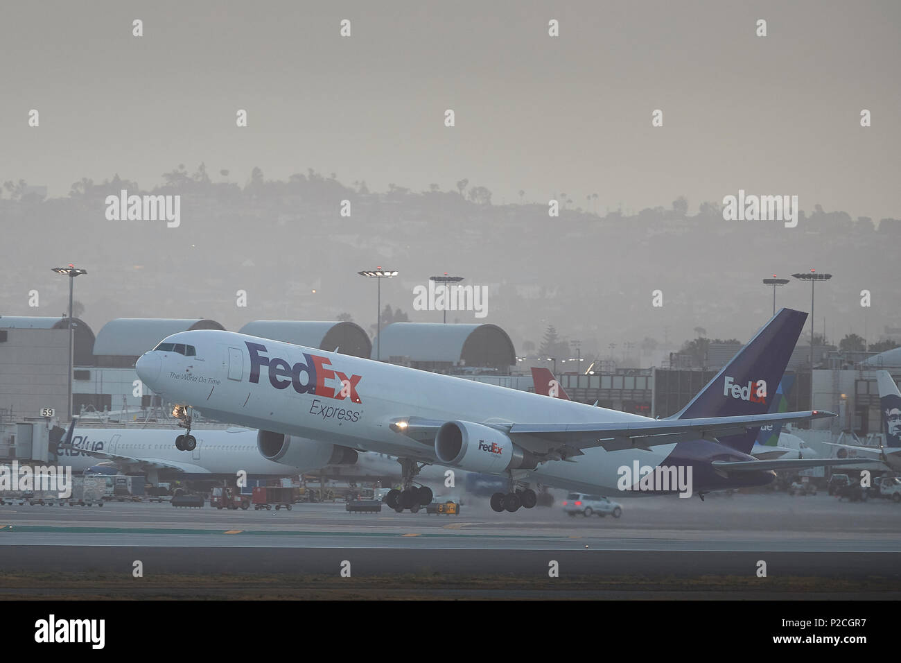 FedEx Express Boeing 767-300 Cargo Plane Taking Off From Los Angeles ...