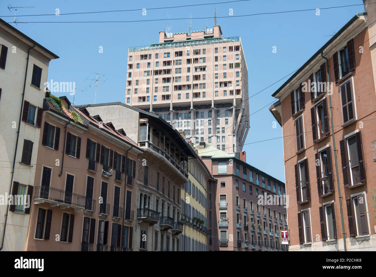 Italian urban architecture hi-res stock photography and images - Alamy