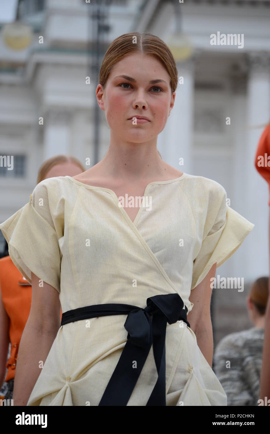 Malemodel hi-res stock photography and images - Alamy