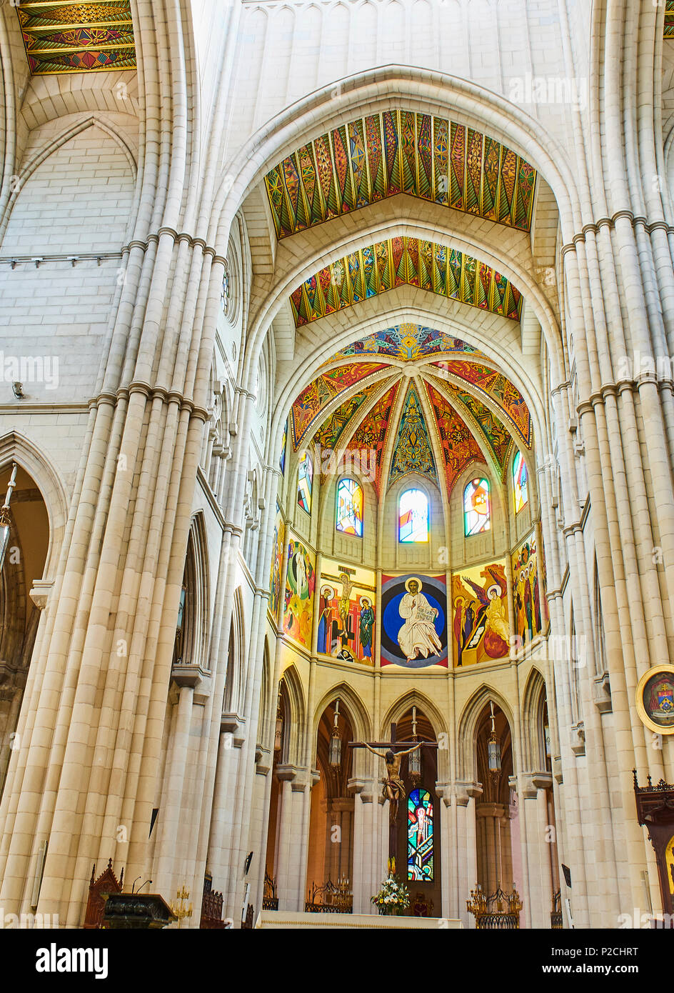 Altar In The Apse Stock Photos & Altar In The Apse Stock Images - Alamy