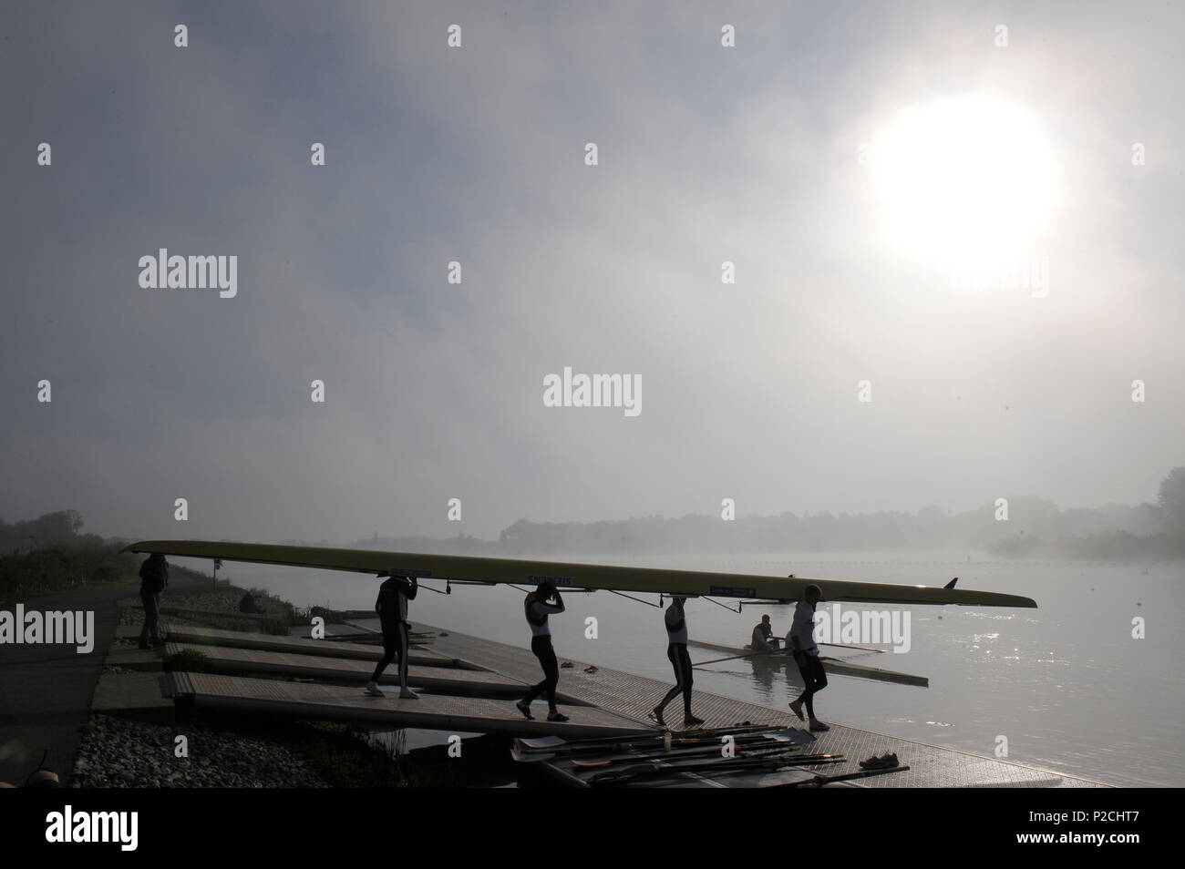Caversham, Reading, Berkshire, Athletes, prepare, to, Boat, to compete ...