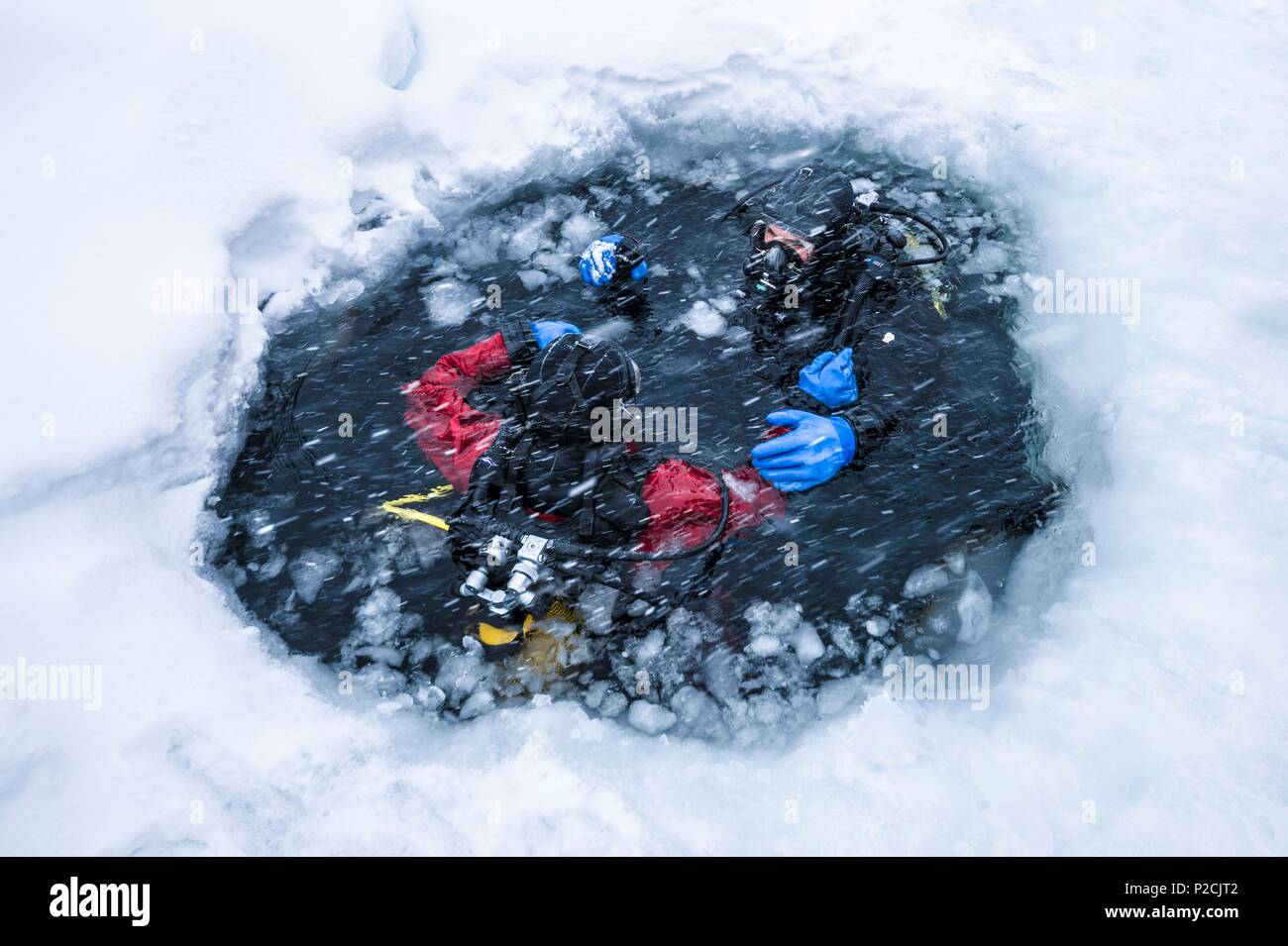 Ice diving france hi-res stock photography and images - Alamy