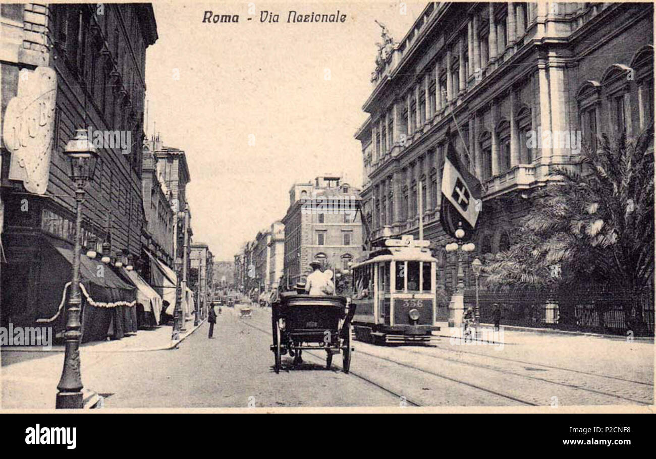 Linea tramviaria hi-res stock photography and images - Alamy