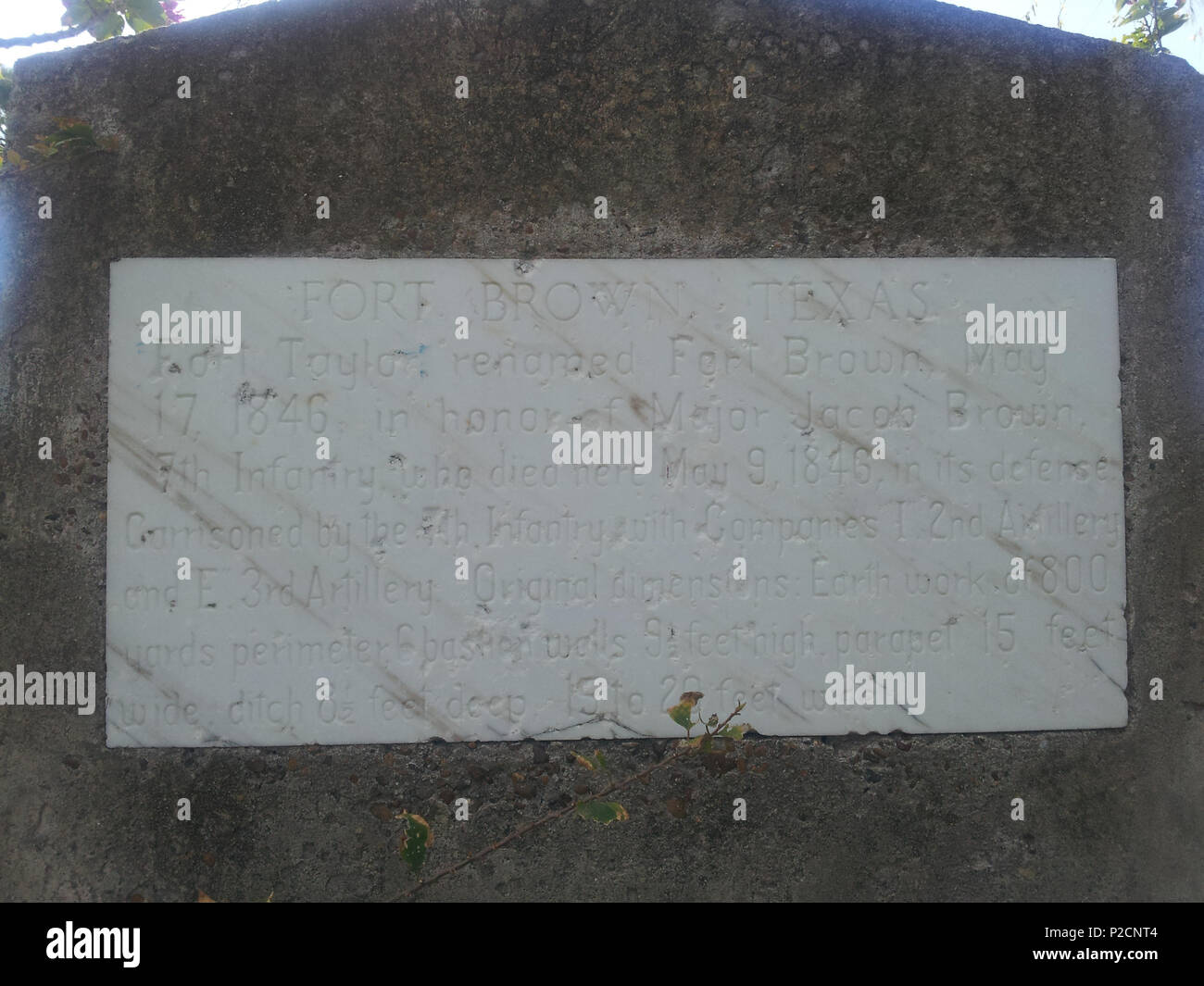 . English: Fort Brown Texas historical marker detailing dimensions of ...