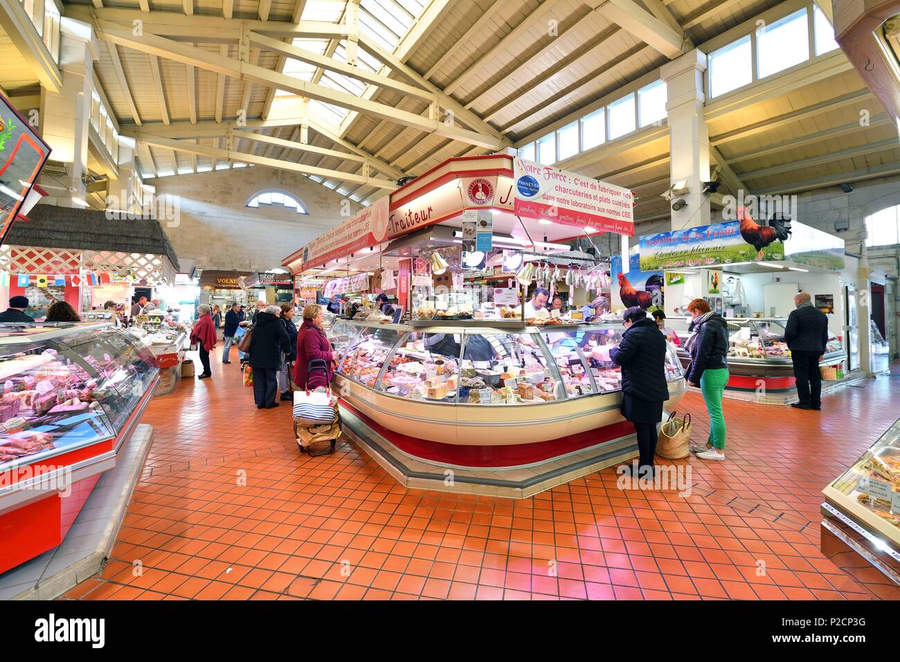 La rochelle market fish hi-res stock photography and images - Alamy