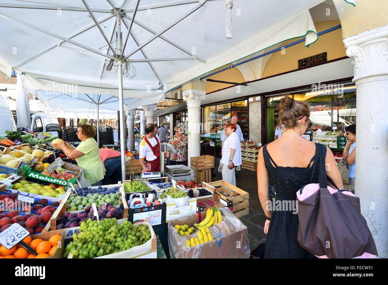 Italy, Venetia, Padova, Padua, Piazza della Frutta, market Stock Photo ...