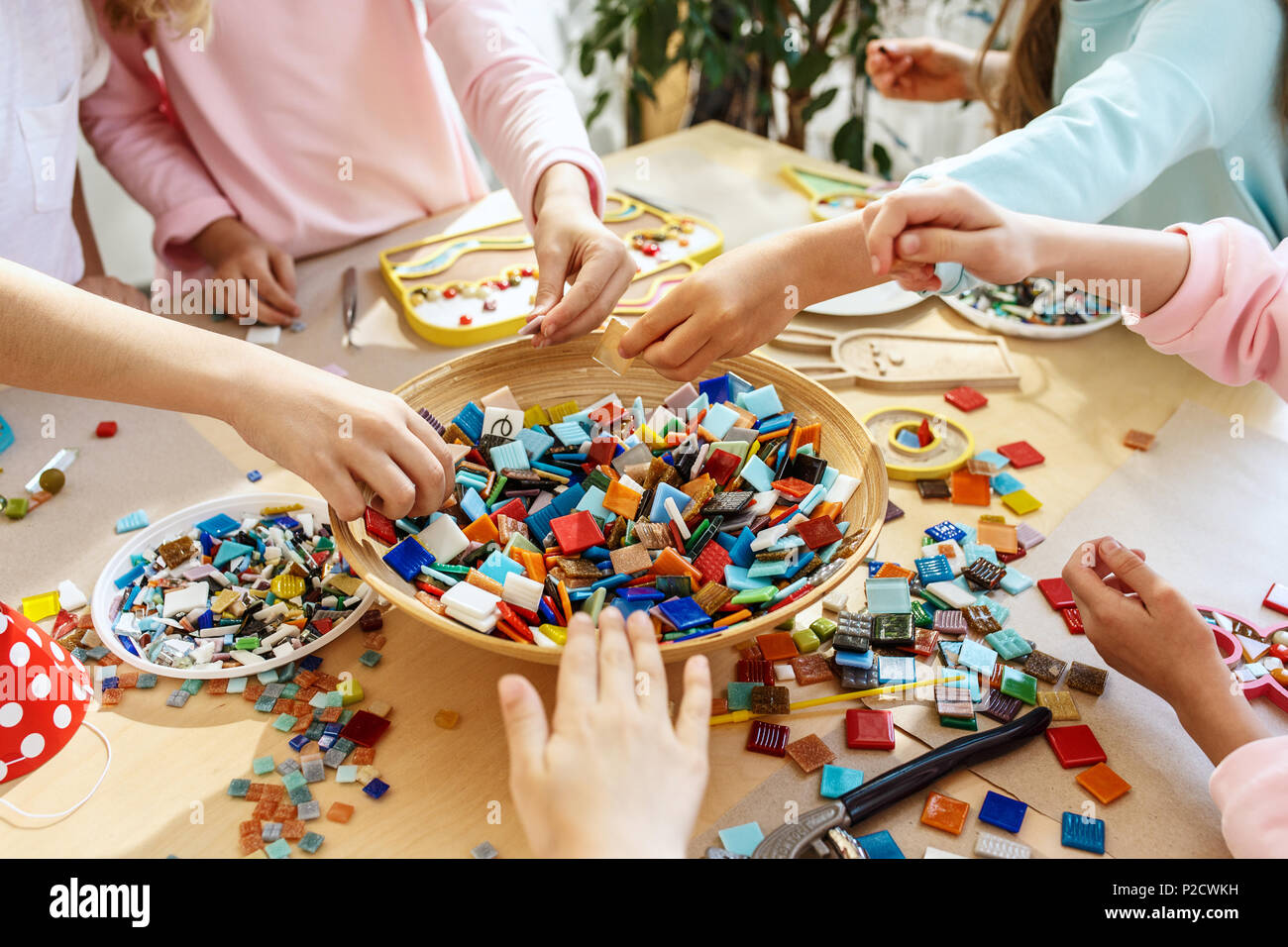 Children's craft mosaic hi-res stock photography and images - Alamy