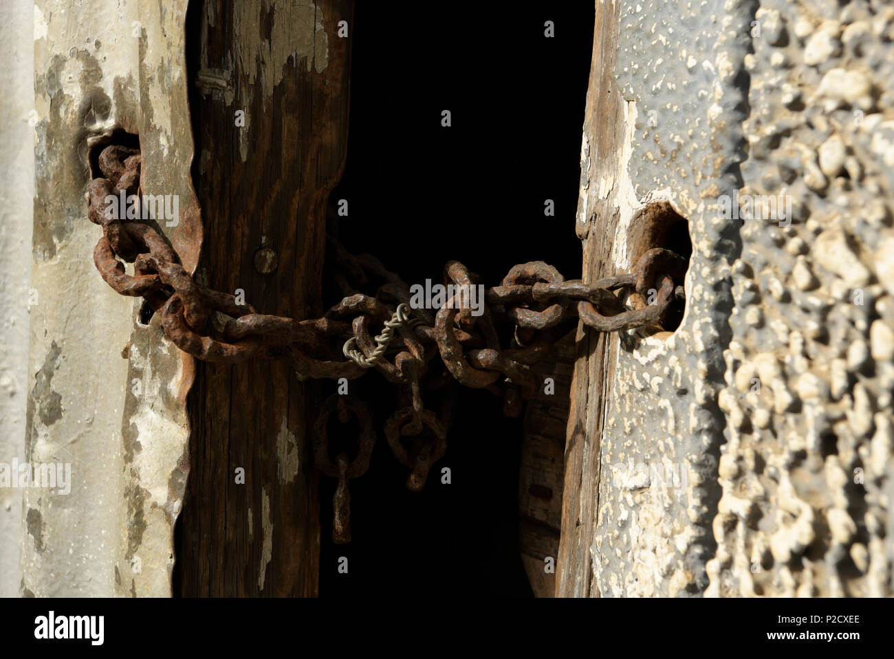 Chained door hi-res stock photography and images - Alamy