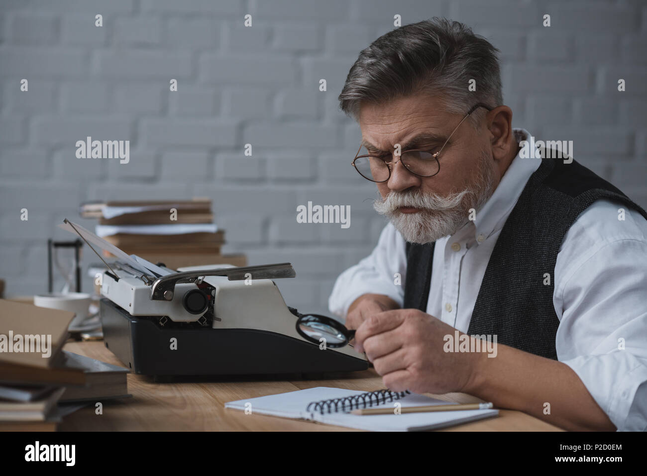 Typing machine hi-res stock photography and images - Alamy