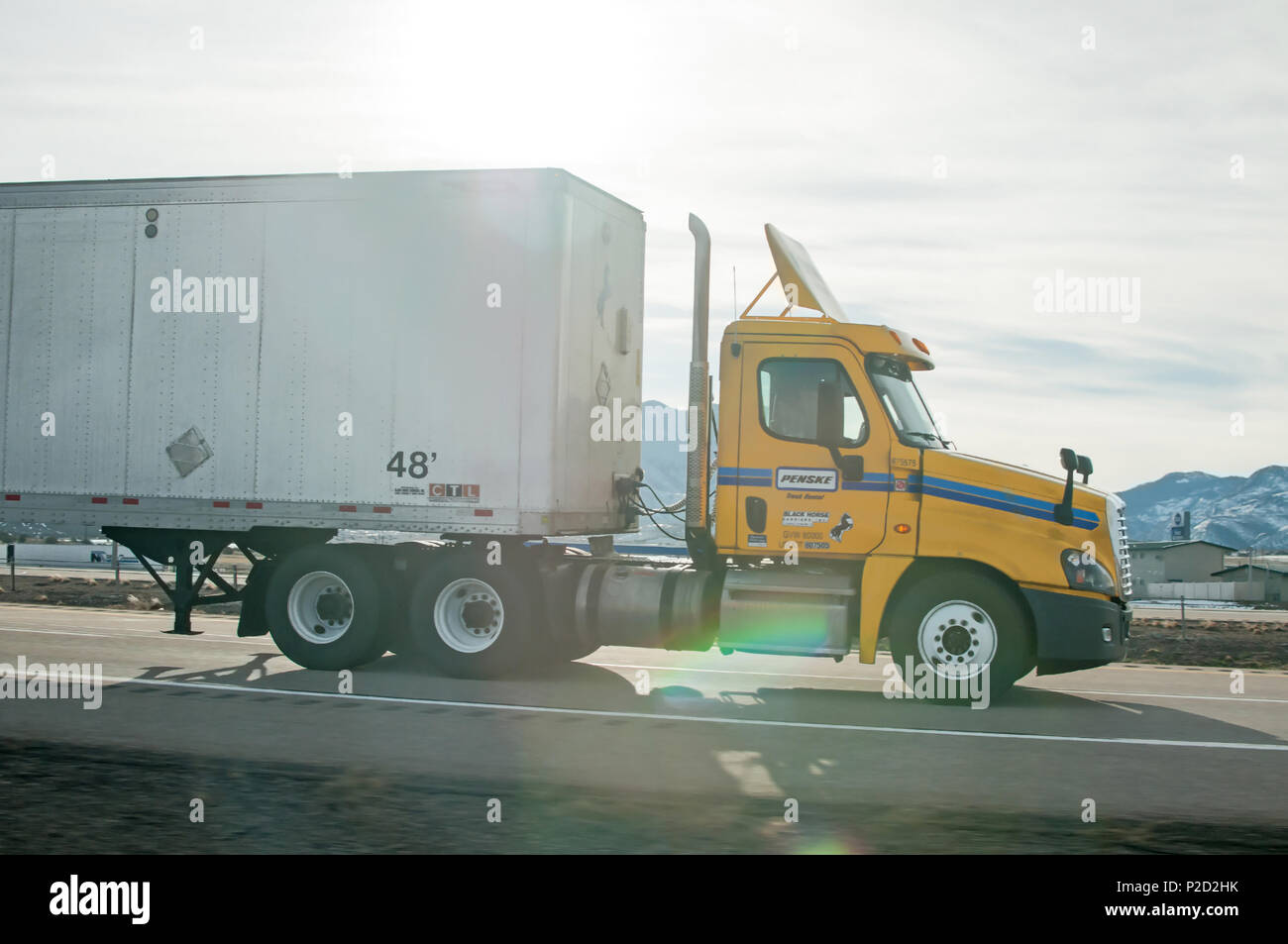 Driving a semi truck hi-res stock photography and images - Alamy