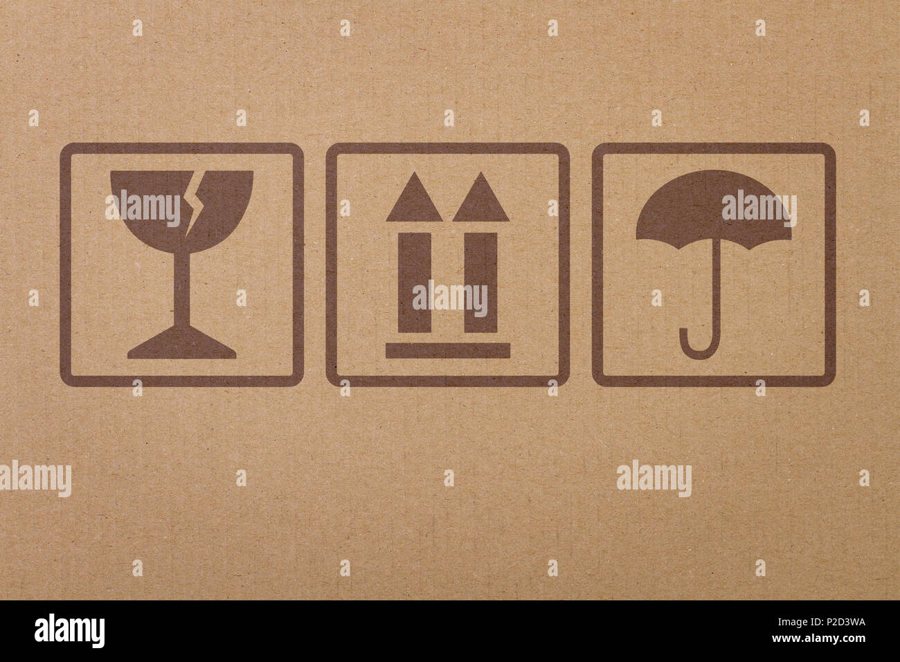 Cardboard box fragile signs hi-res stock photography and images - Alamy