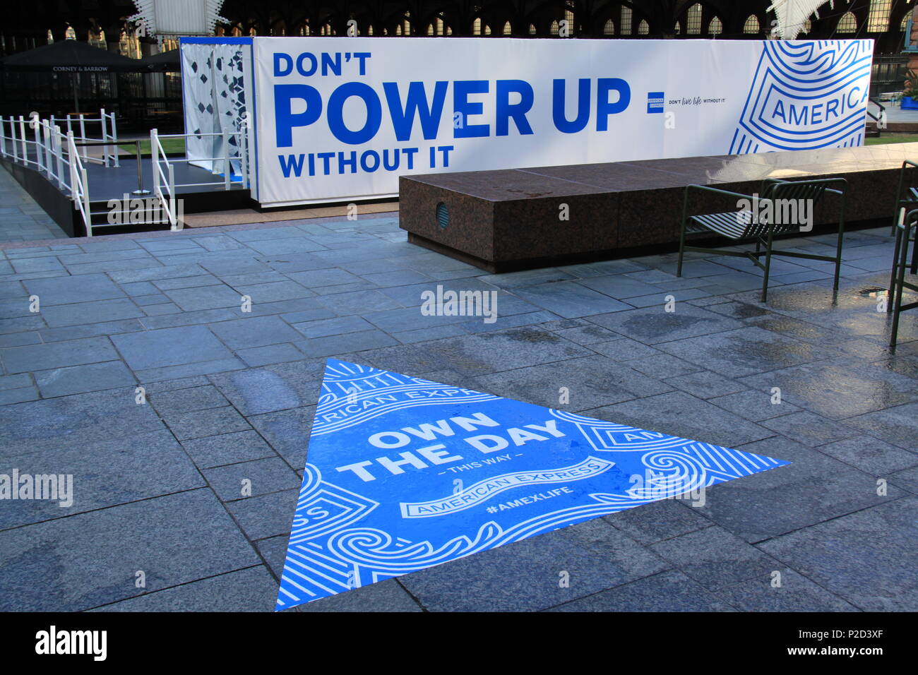 American express card in space hi-res stock photography and images - Alamy