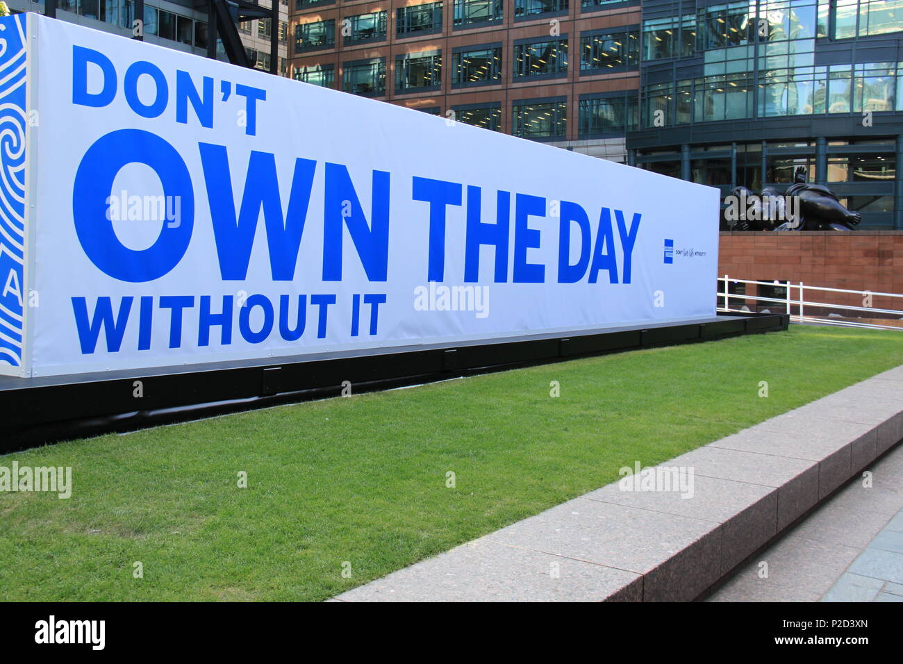 American Express "Immersive Experience" promotion of its new Global ...