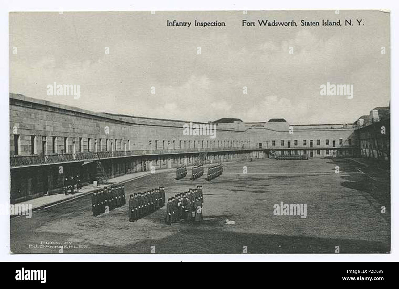 . English: Fort Tompkins, Staten Island, New York. Infantry in ...