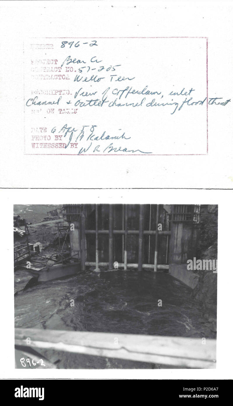 . English: View of inlet channel during cofferdam flooding . 6 April ...