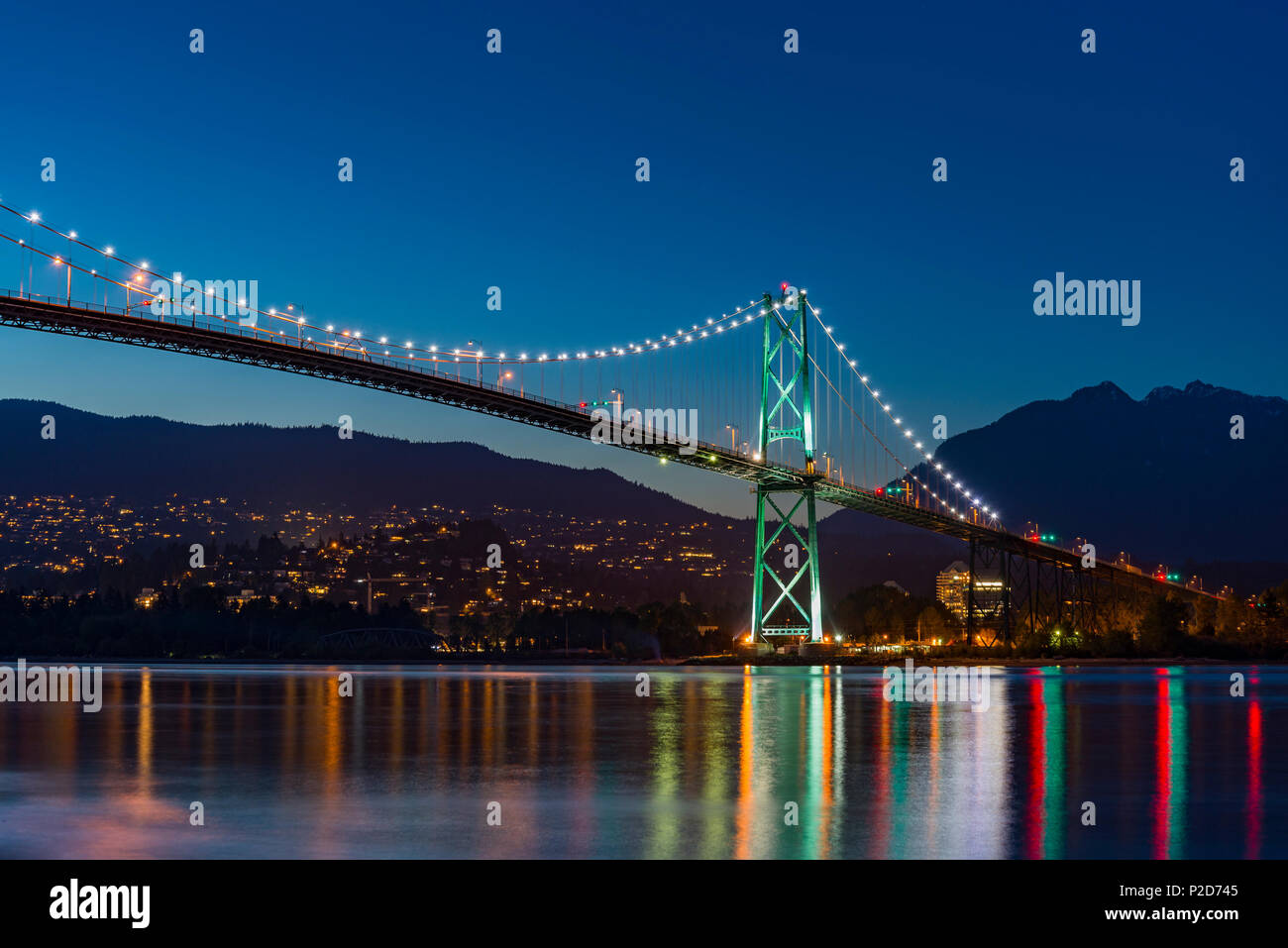 The Lion's Gate bridge, Vancouver, British Columbia, Canada Stock Photo ...