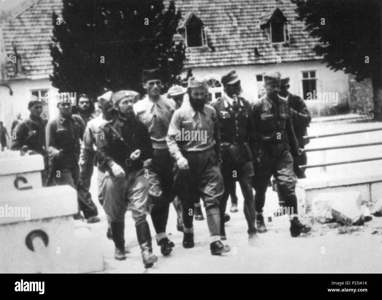 Collaborationist hi-res stock photography and images - Alamy