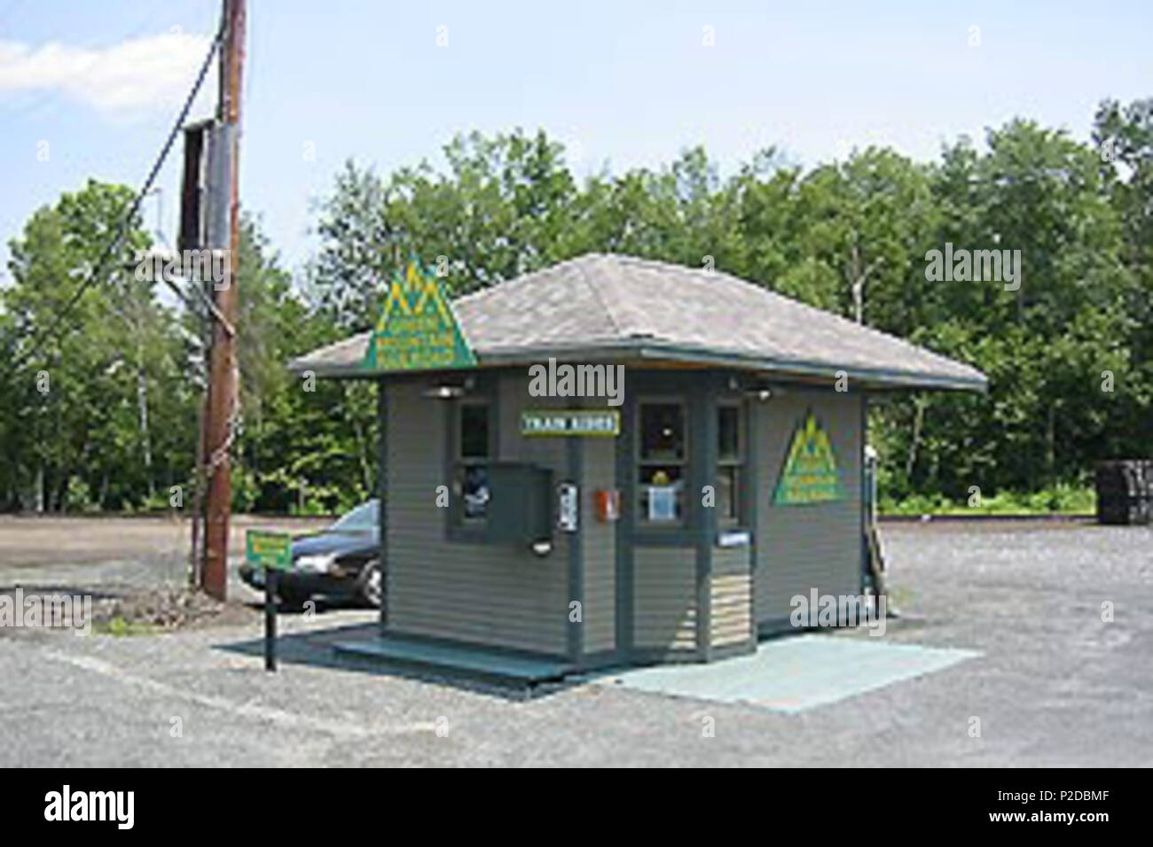 . English: Green Mountain Railroad office at White River Junction ...